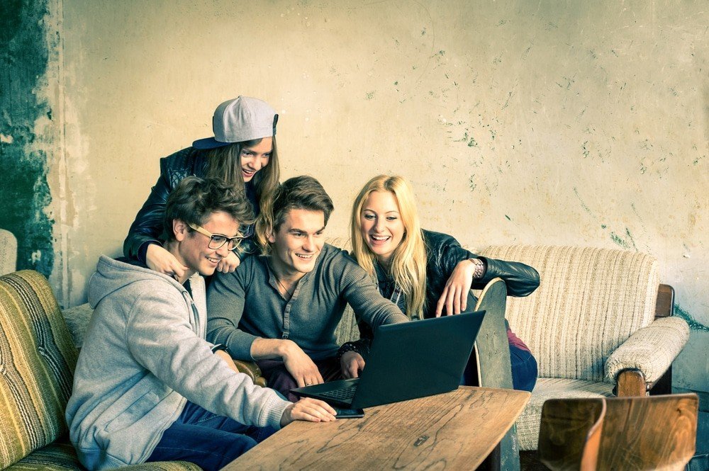 Group Trivia Games To Get The Party Started I Let s Roam